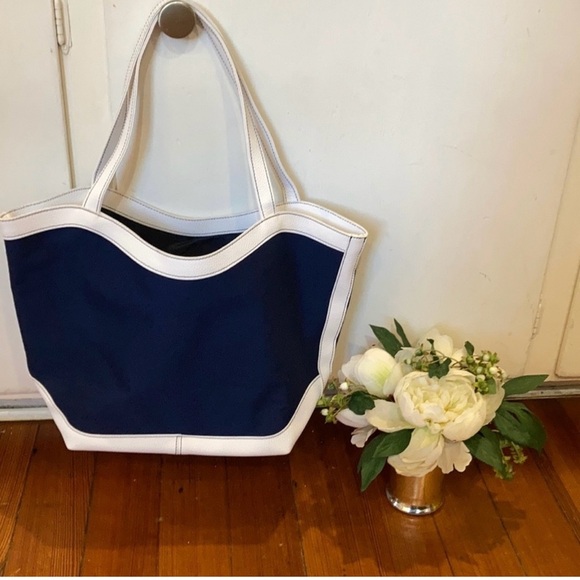 Bags | Nwt Classy And Preppy Navy Blue And White Bag | Poshmark